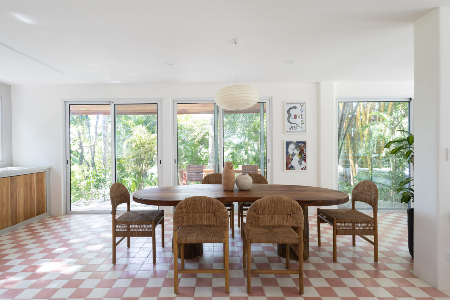 Pink House – Cola Blanca Studio